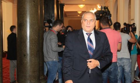 Валентин Радев: Реформа в МВР трябва да има, но това е бавен процес ...